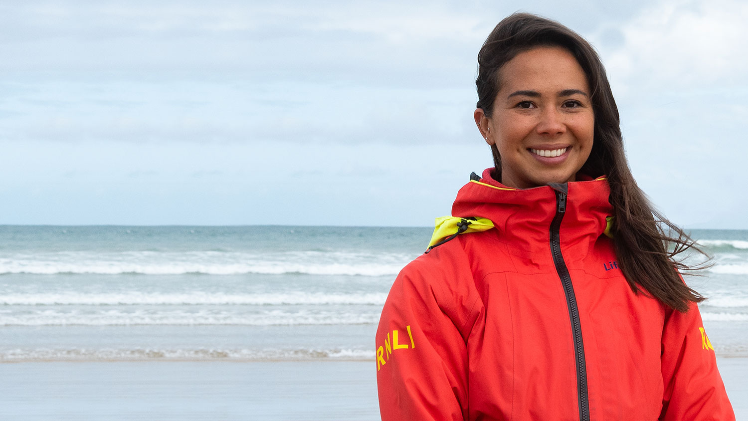 RNLI lifeguard requirements and training